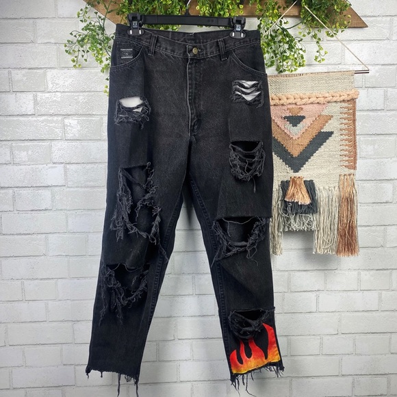 Wrangler | Jeans | Wrangler Vintage Custom Flame Hand Painted Mom Jeans ...